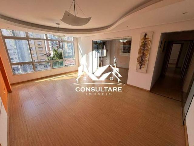 Apartamento em Gonzaga, Santos/SP de 138m² 4 quartos à venda por R$ 700.000,00