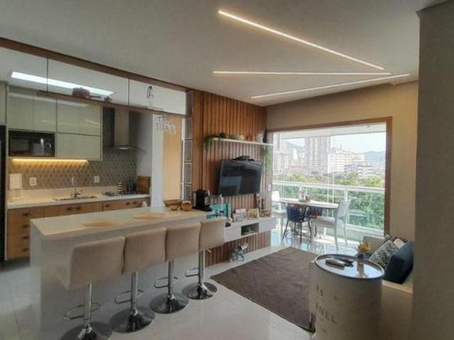 Apartamento em Gonzaga, Santos/SP de 74m² 2 quartos à venda por R$ 1.220.000,00