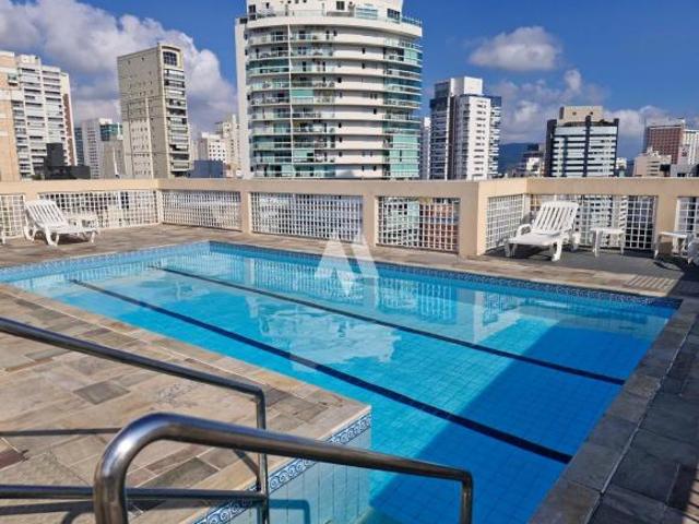 Apartamento em Gonzaga, Santos/SP de 70m² 2 quartos à venda por R$ 700.000,00