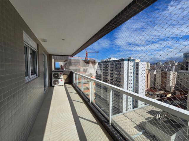 Apartamento em Gonzaga, Santos/SP de 73m² 2 quartos à venda por R$ 1.329.000,00