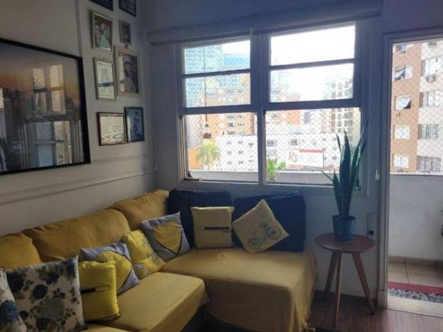 Apartamento em Gonzaga, Santos/SP de 95m² 2 quartos à venda por R$ 650.000,00