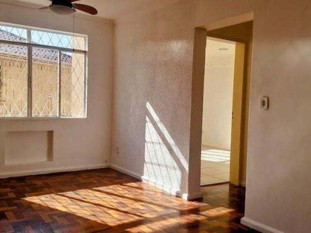 Apartamento em Glória