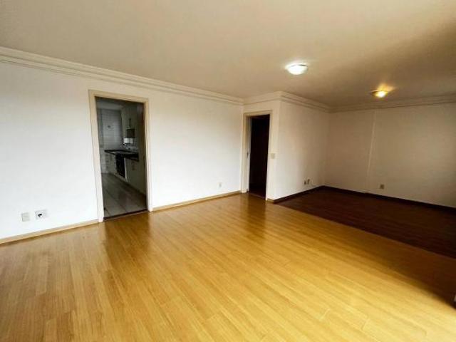 Apartamento em Gleba Fazenda Palhano, Londrina/PR de 163m² 3 quartos à venda por R$ 990.000,00