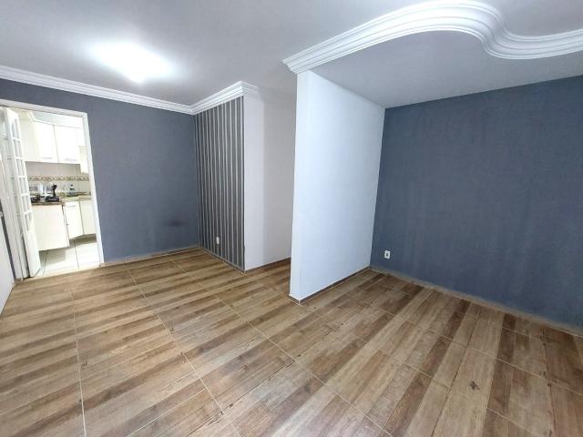 Apartamento em Granja Viana II, Cotia/SP de 75m² 2 quartos à venda por R$ 379.000,00