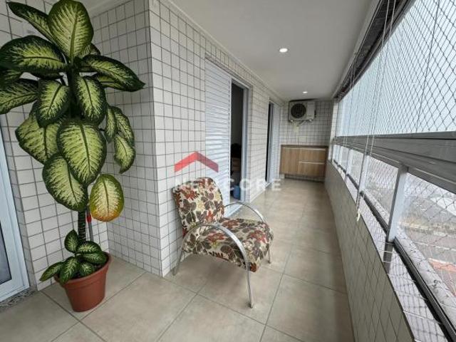 Apartamento em Guatemala Guilhermina Praia Grande/SP