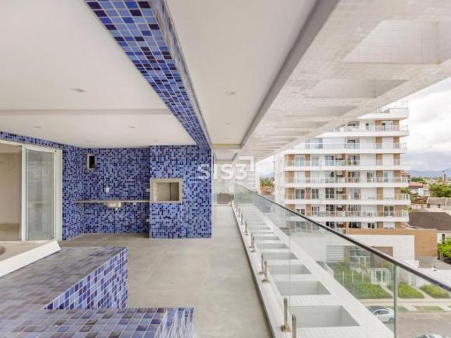 Apartamento em Guaratuba, a uma quadra do mar | Th