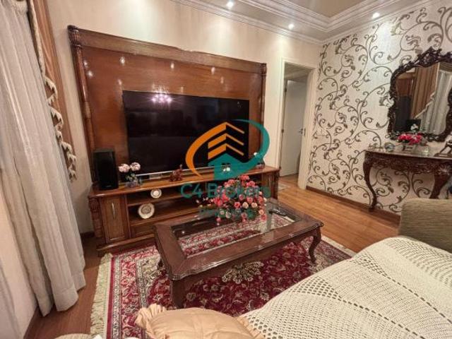 Apartamento em Guarulhos, 115 metros 4 Quartos com 1 suite e 2 vagas Guarul.