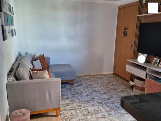 Apartamento em Guarulhos, Água Chata com 2 dormitórios