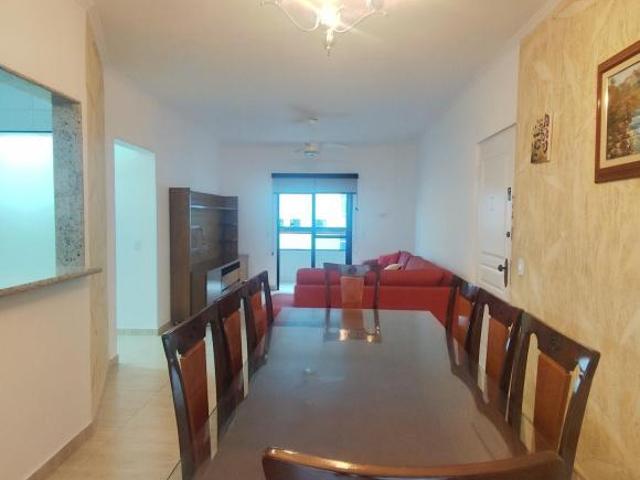 Apartamento em Guilhermina Praia Grande, SP
