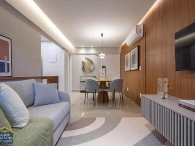 Apartamento em Guilhermina Praia Grande, SP