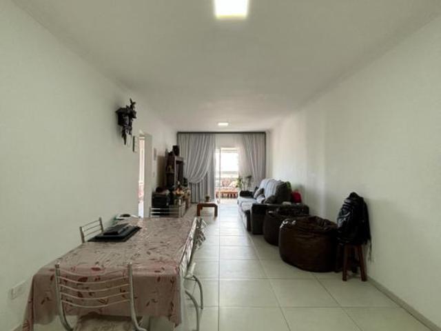 Apartamento em Guilhermina Praia Grande, SP