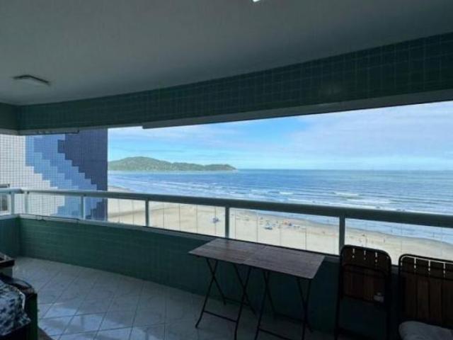 Apartamento em Guilhermina Praia Grande, SP