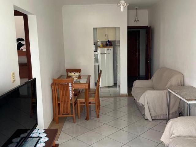 Apartamento em Guilhermina, Praia Grande/SP