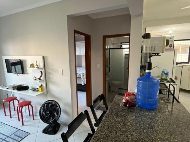 Apartamento em Guilhermina, Praia Grande/SP