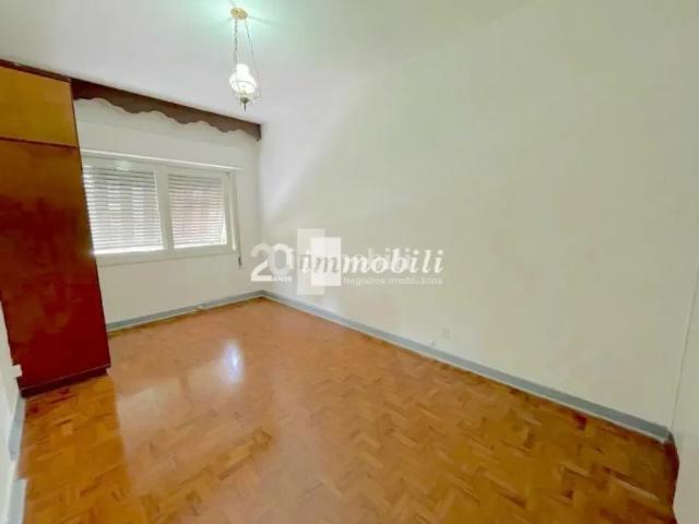 Apartamento em Higienópolis? 3 Dormitórios, 100 m², com Sacada e Ensolarado