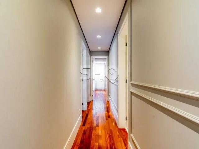 Apartamento em Higienópolis com 4 Dormitórios e Lazer Total