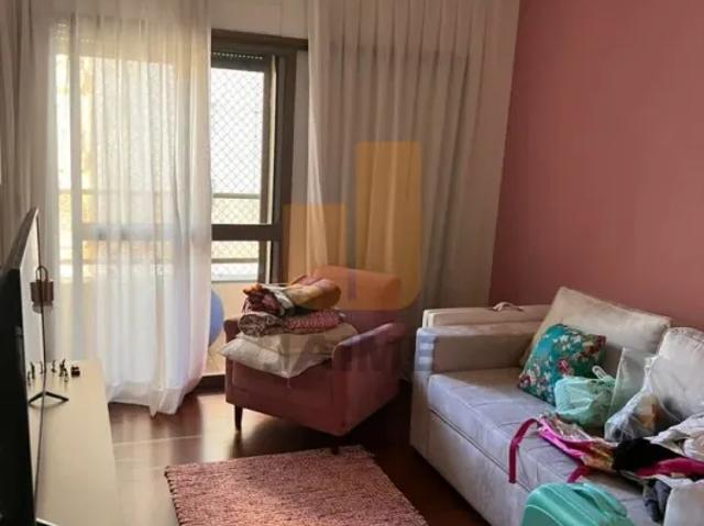 Apartamento em Higienópolis 4 dormitórios, 2 suítes e 3 vagas. Imperdível!