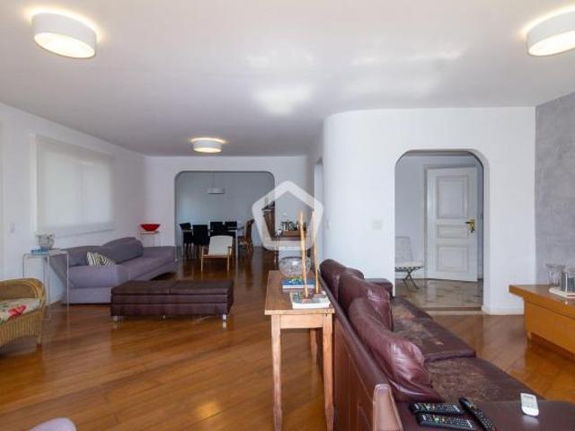 Apartamento em Higienópolis