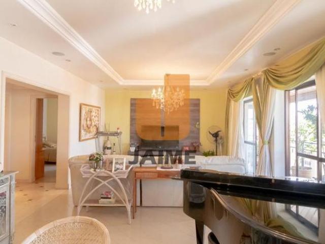 Apartamento em Higienópolis com 4 dormitórios, sendo 3 suítes, sala 2 ambientes e 3 vagas
