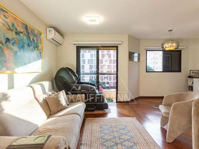 Apartamento em Higienópolis à Venda 2 Dormitórios 1 Suíte, 2 Vagas, 76m²A.Ú