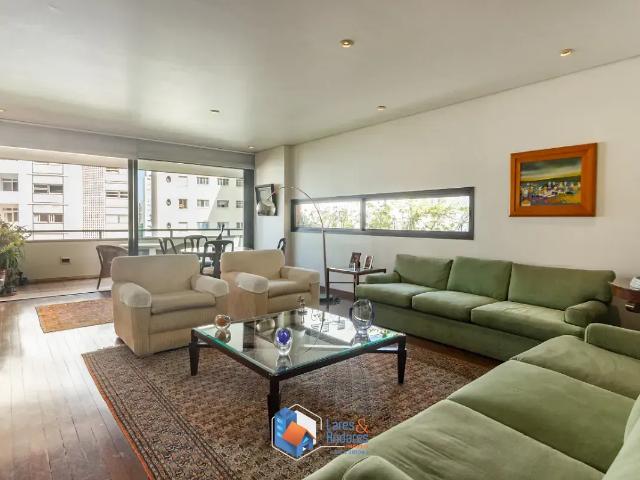 Apartamento em Higienópolis, São Paulo/SP de 232m² 3 quartos à venda por R$ 3.299.900,00