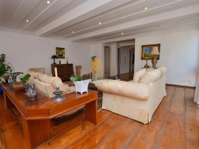 Apartamento em Higienópolis, São Paulo/SP de 680m² 6 quartos à venda por R$ 5.999.900,00