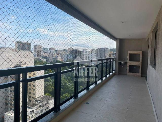 Apartamento em Icaraí, Niterói/RJ de 120m² 3 quartos para locação R$ 4.500,00/mes