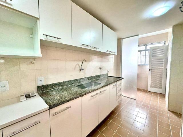 Apartamento em Icaraí, Niterói/RJ de 122m² 2 quartos à venda por R$ 579.000,00