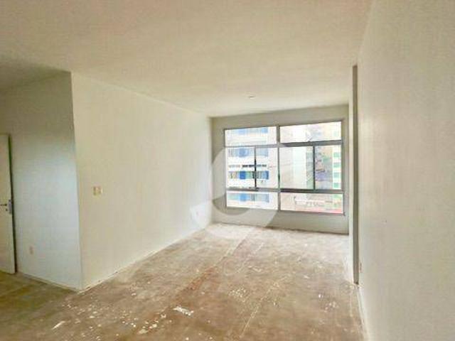 Apartamento em Icaraí, Niterói/RJ de 127m² 3 quartos à venda por R$ 929.000,00
