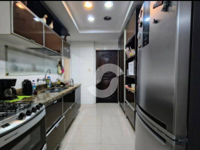 Apartamento em Icaraí, Niterói/RJ de 280m² 4 quartos à venda por R$ 1.649.000,00