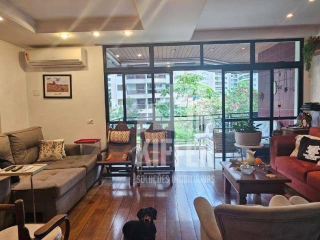 Apartamento em Icaraí, Niterói/RJ de 201m² 4 quartos à venda por R$ 999.000,00