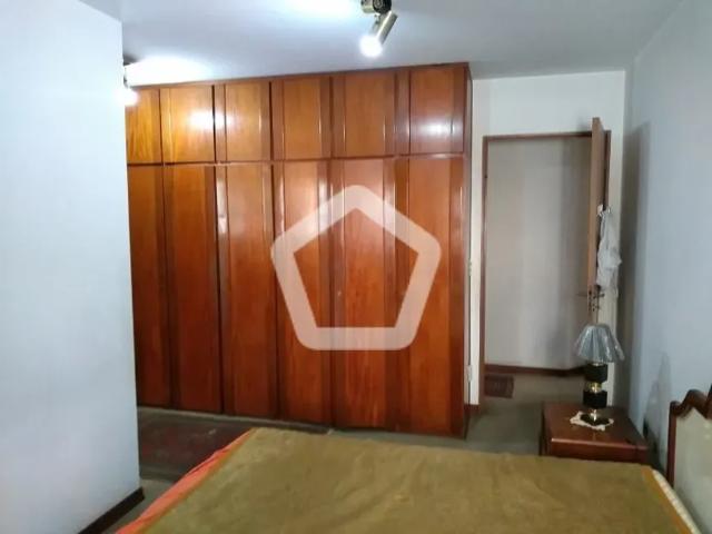 Apartamento em Indianópolis