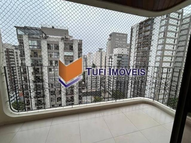 Apartamento em Indianópolis