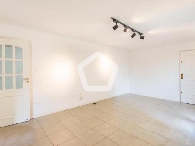 Apartamento em Indianópolis
