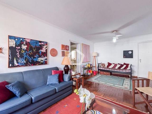 Apartamento em Indianópolis