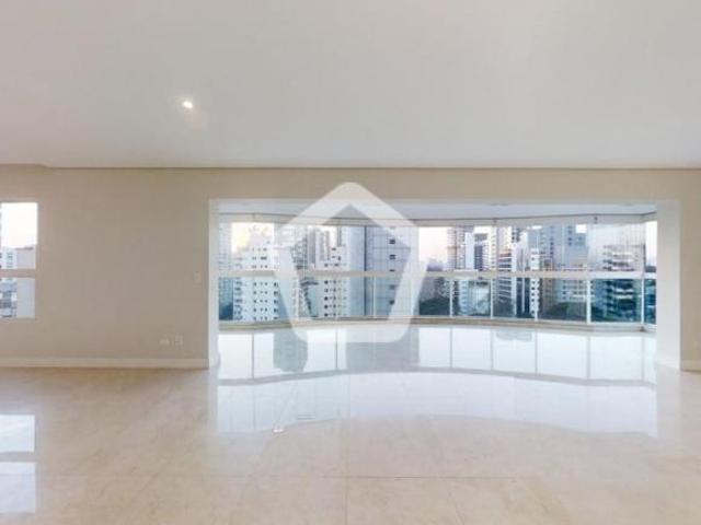 Apartamento em Indianópolis