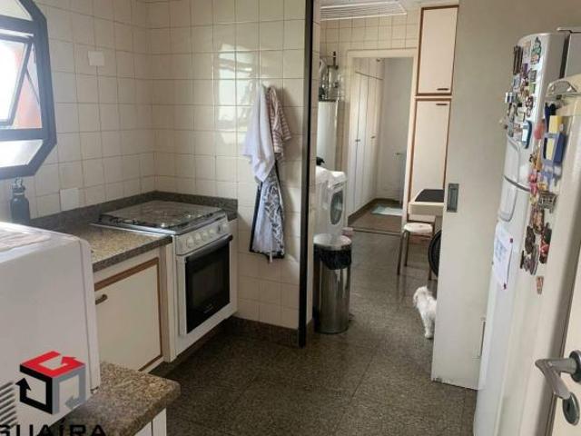 Apartamento em Indianópolis com 178m²