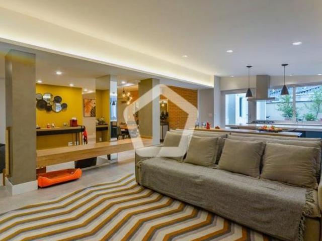 Apartamento em Ipiranga