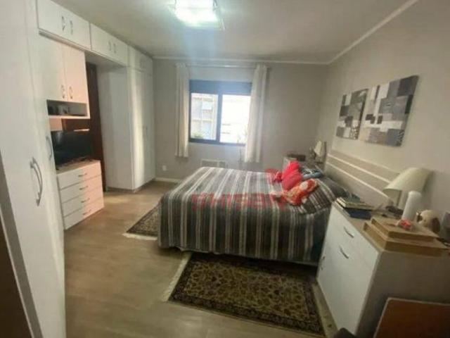 Apartamento em Itaim Bibi com 142m²