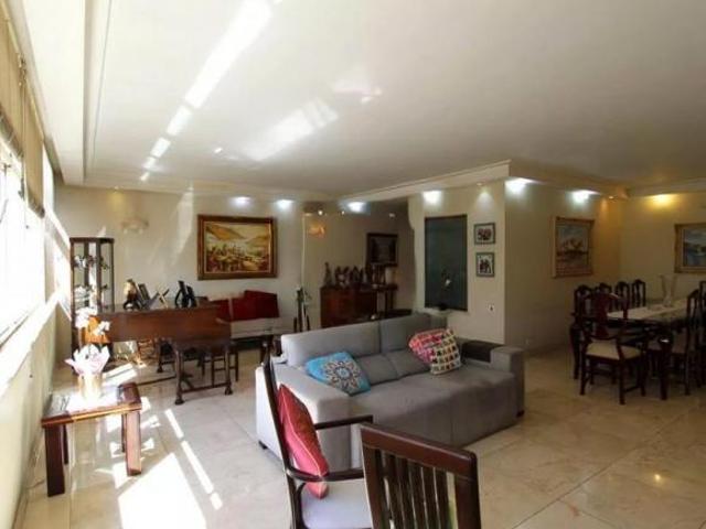 Apartamento em Itaim Bibi, São Paulo
