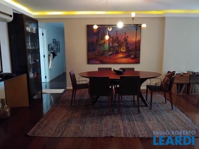 Apartamento em Itaim Bibi, São Paulo, SP