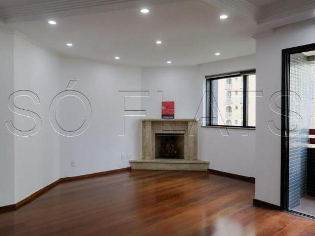 Apartamento em Itaim Bibi, São Paulo/SP de 142m² 4 quartos à venda por R$ 2.650.000,00