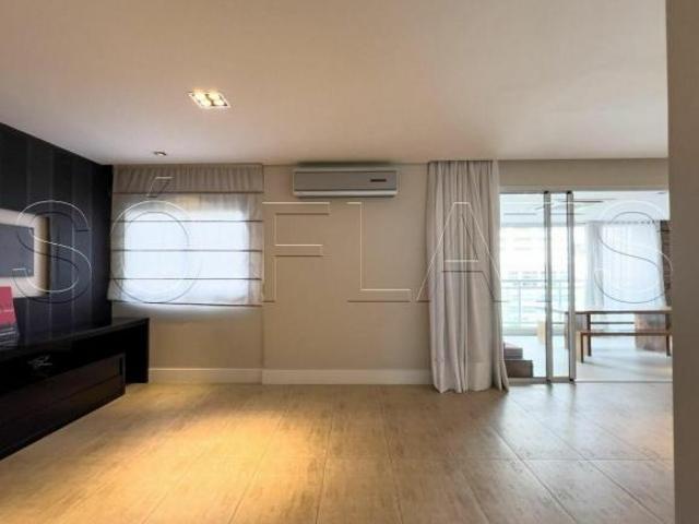 Apartamento em Itaim Bibi, São Paulo/SP de 168m² 2 quartos à venda por R$ 4.000.000,00