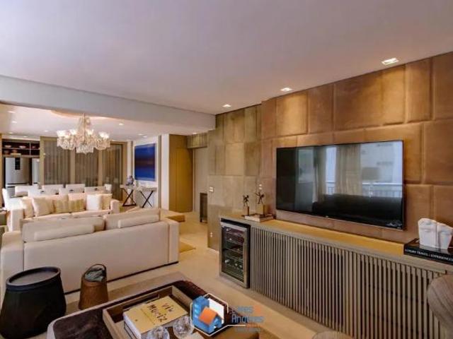 Apartamento em Itaim Bibi, São Paulo/SP de 170m² 2 quartos à venda por R$ 5.490.000,00
