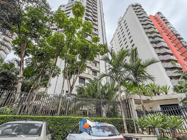 Apartamento em Itaim Bibi, São Paulo/SP de 181m² 4 quartos à venda por R$ 3.498.900,00