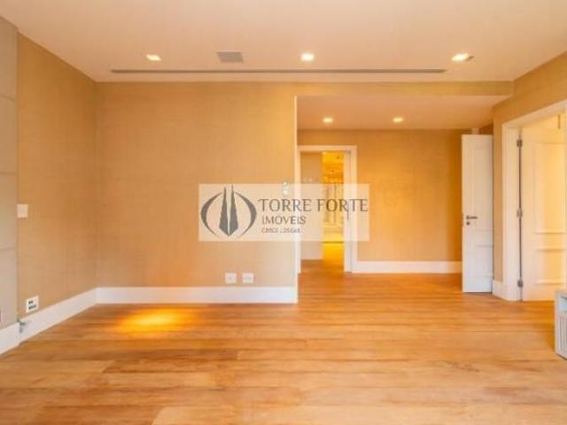 Apartamento em Itaim Bibi, São Paulo/SP de 390m² 2 quartos à venda por R$ 27.136.000,00