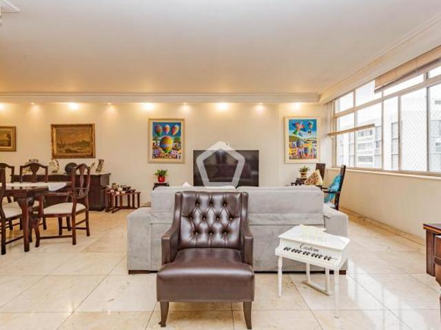 Apartamento em Itaim Bibi