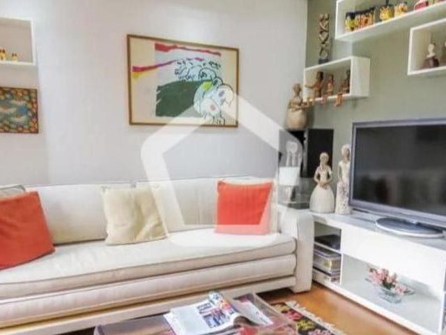 Apartamento em Itaim Bibi