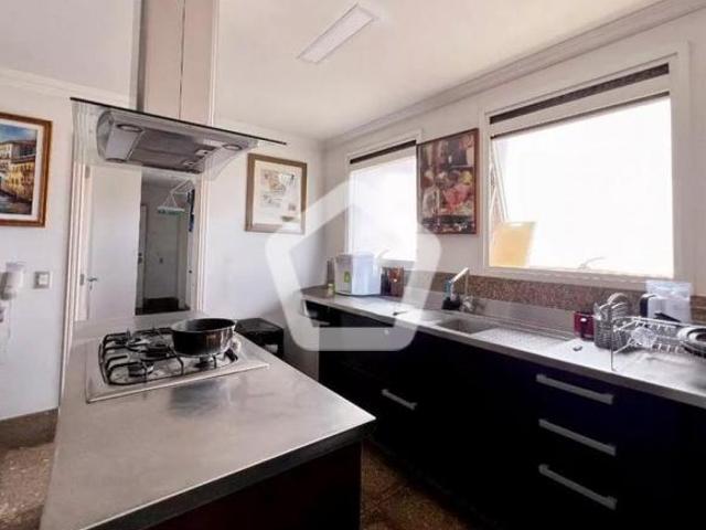 Apartamento em Itaim Bibi