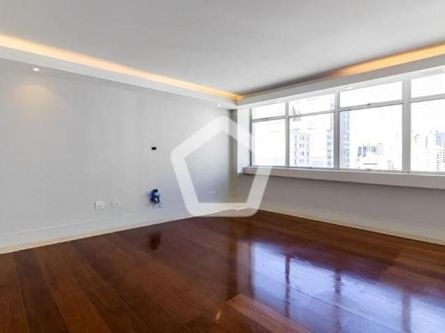 Apartamento em Itaim Bibi